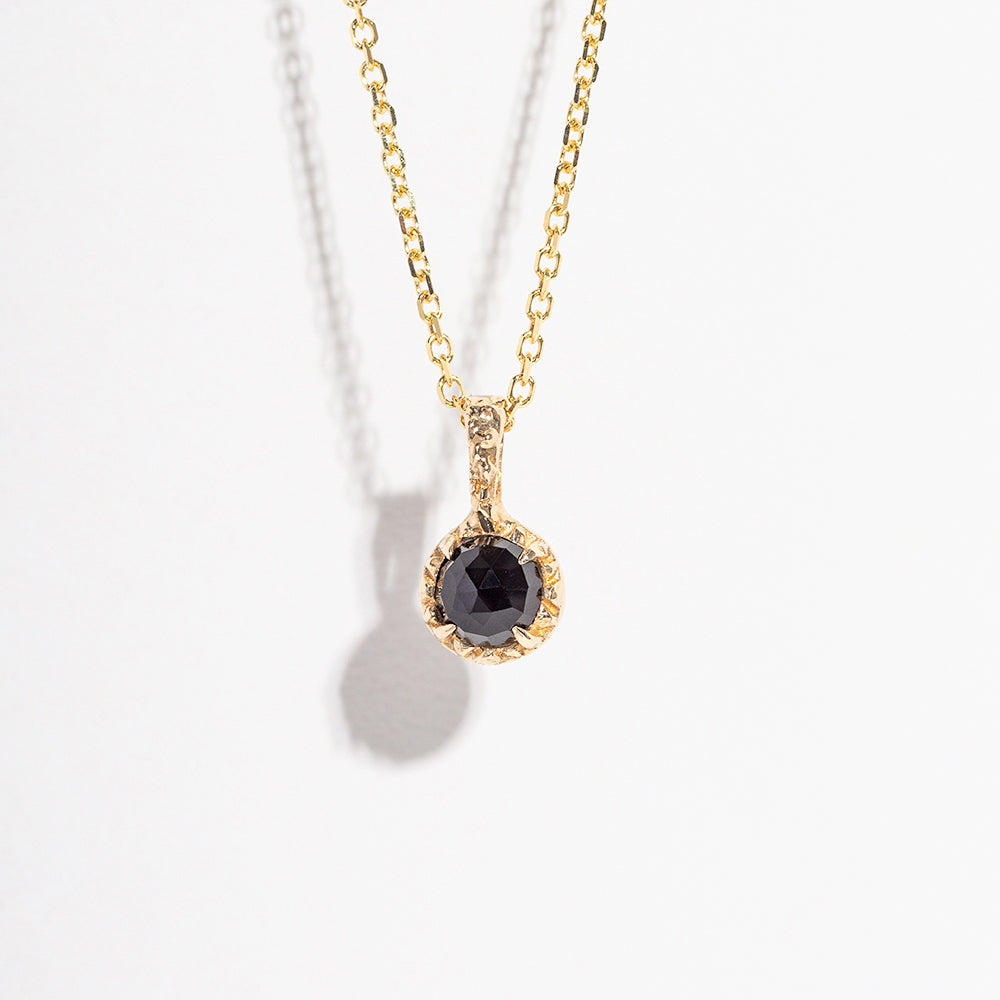 MATRIX HALO NECKLACE | 14K GOLD | ONYX – AngelaMonacojewelry